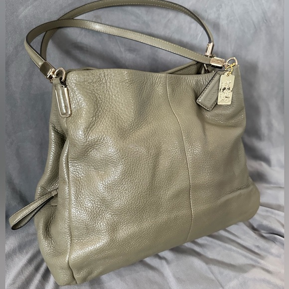Coach | Bags | Coach Leather Shoulder Bag Green Olive Army Pebbled Soft ...